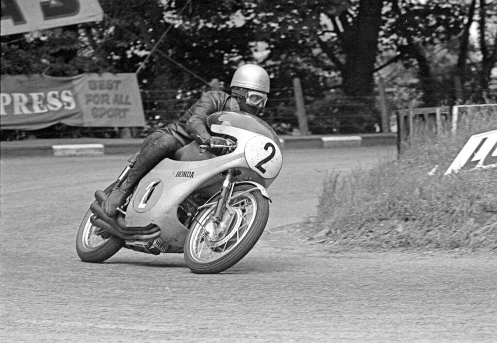 Join Jim Redman at Kempton this December! | Classic Bike Guide Magazine