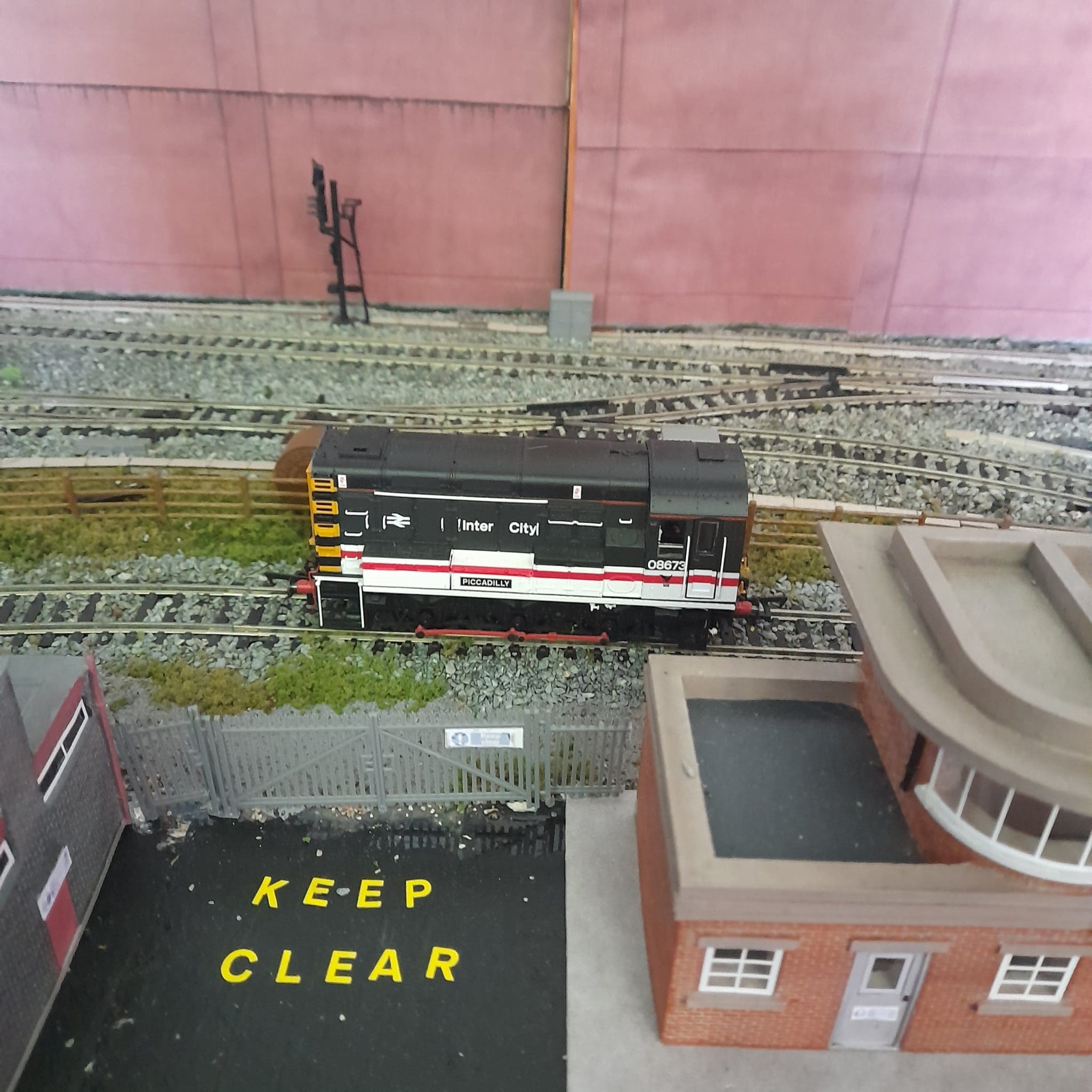 Clydebridge Station - Rail Express