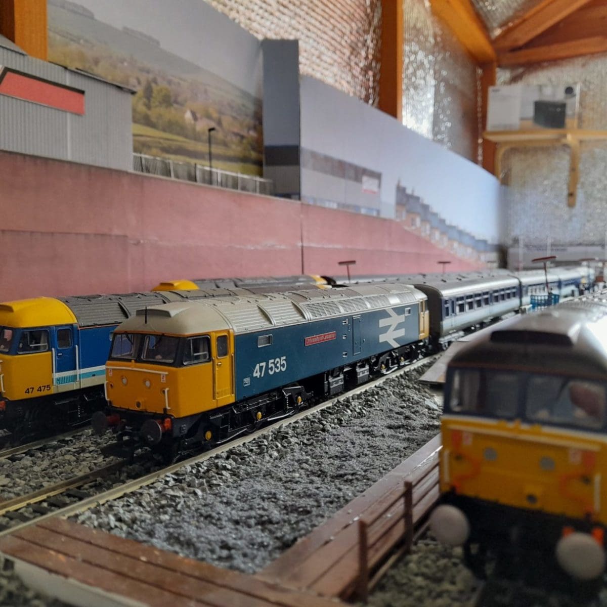 Clydebridge Station - Rail Express