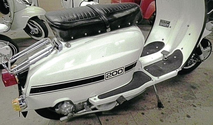 Scootering classics: Serveta Jet 200 | Scootering Magazine
