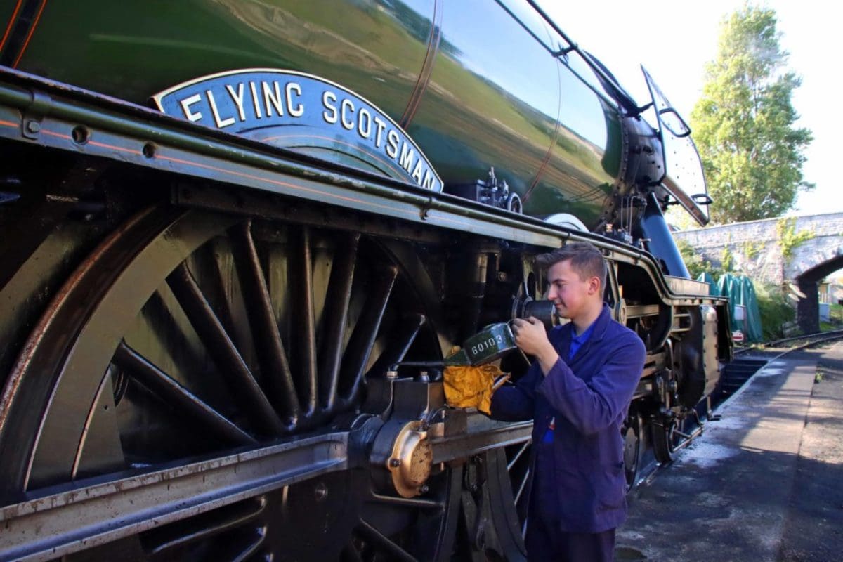 The 'Flying Scotsman' arrives on the Swanage Railway for a three-week ...