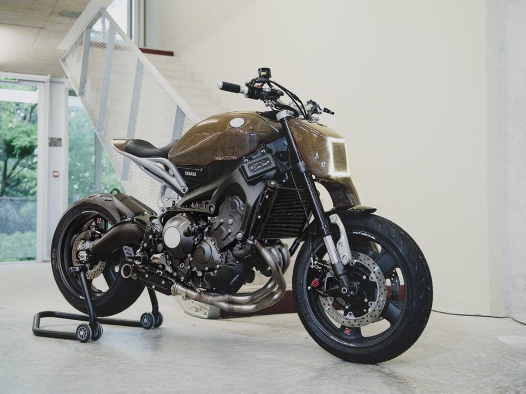 VIDEO: Yardbuilt Yamaha XSR900 with 3D printed parts | MoreBikes