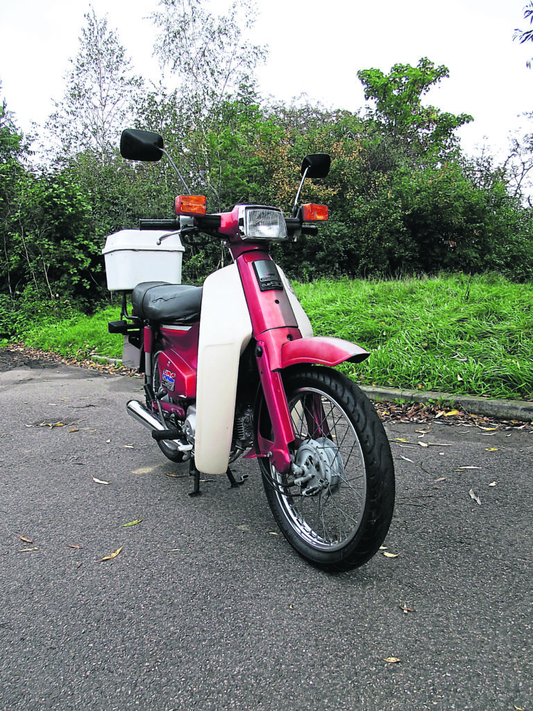 Legendary Learner - the C90! | MoreBikes