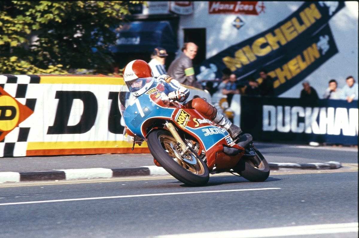 Ducati TT F2 test ride with Tony Rutter | Classic Bike Hub