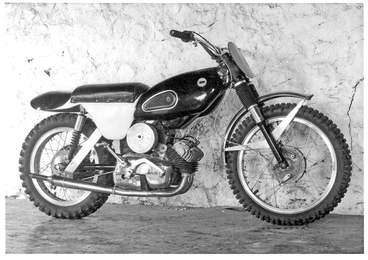 Looking back over 100 years of scrambling | Classic Bike Hub